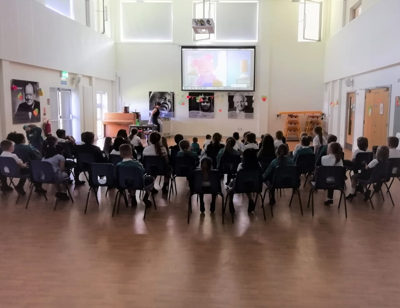 Cinema reward for house-point winners! - Wainwright Primary Academy