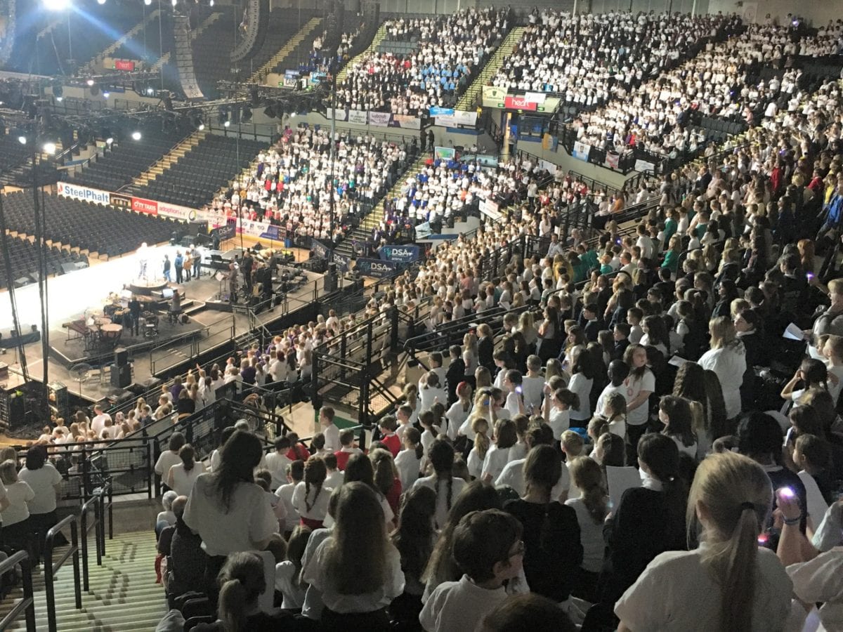 Wainwright Rocks perform with thousands - Wainwright Primary Academy